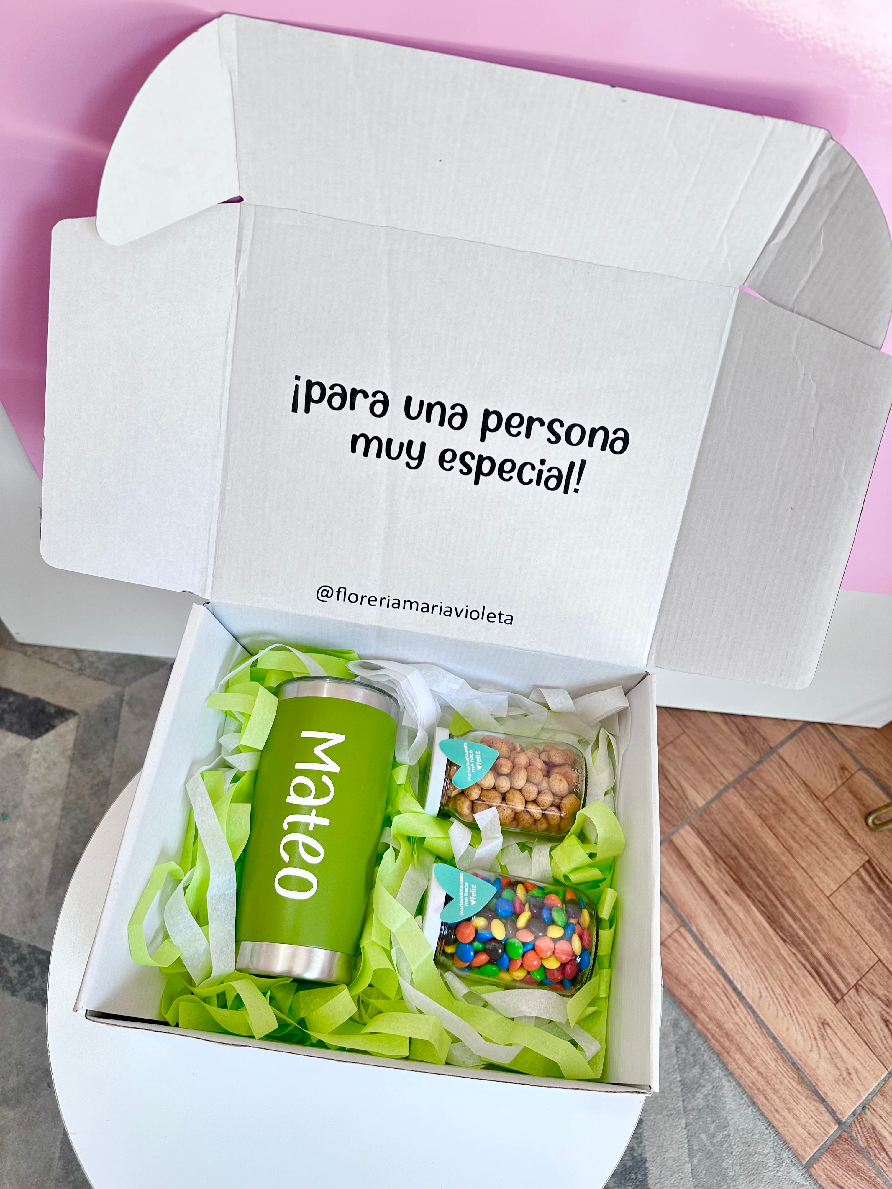 Gift Boxes – Floreria Maria Violeta