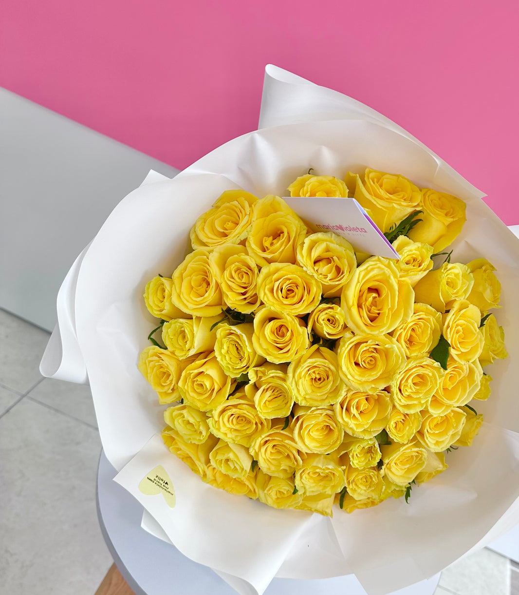 Bouquets de Rosas – Floreria Maria Violeta